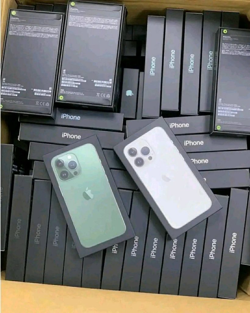 Buy IPhone Liquidation Pallets
